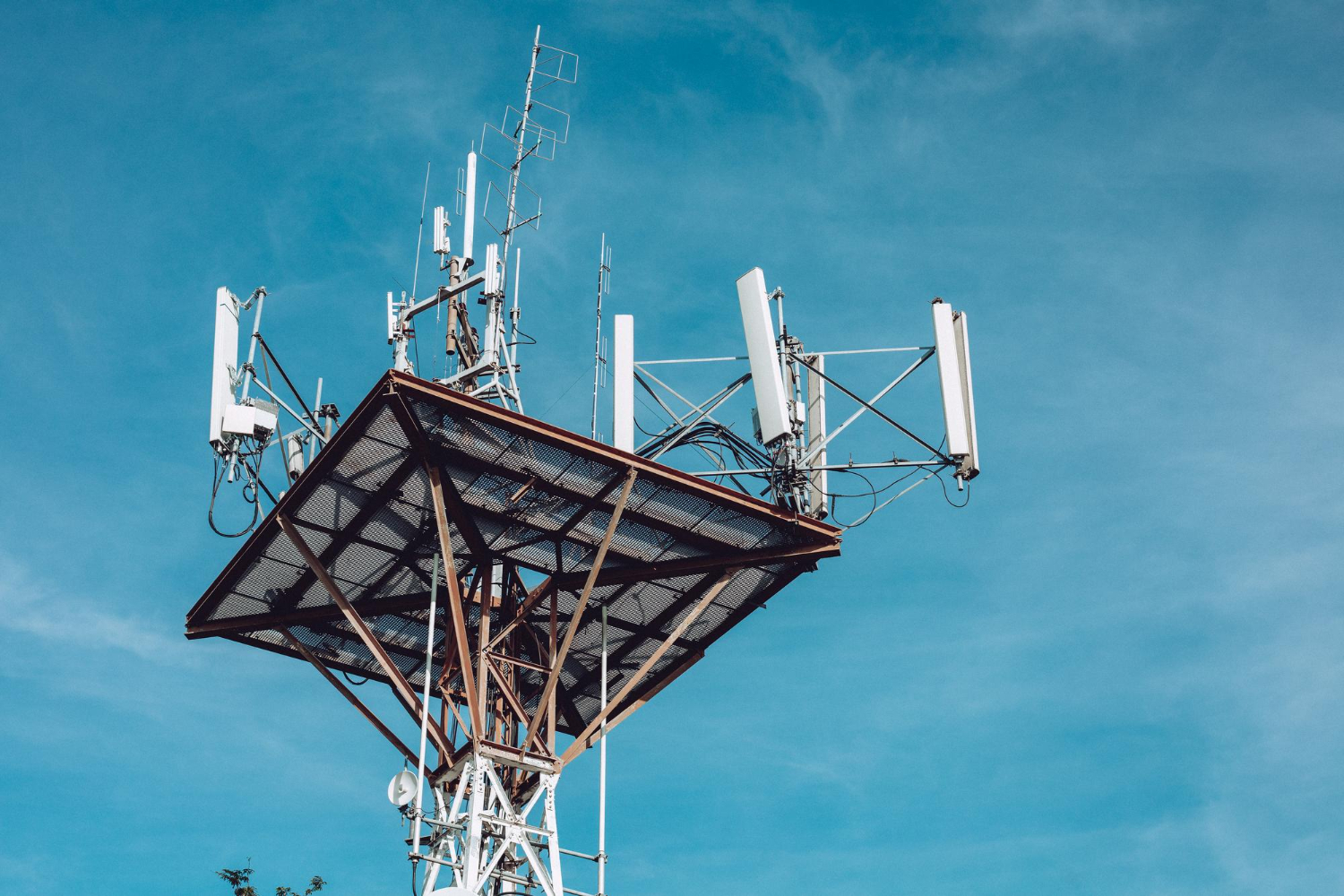 Nerlos Ltd. – Advanced RF Components & Multiplexer Systems